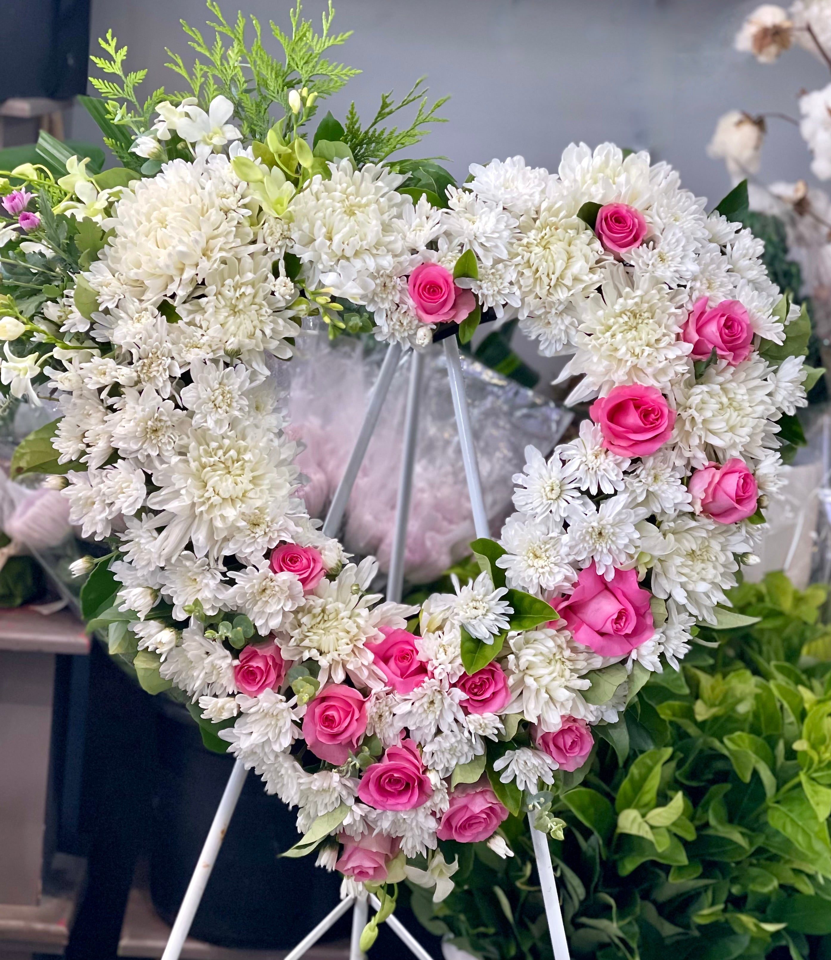 Funeral flower wreath store